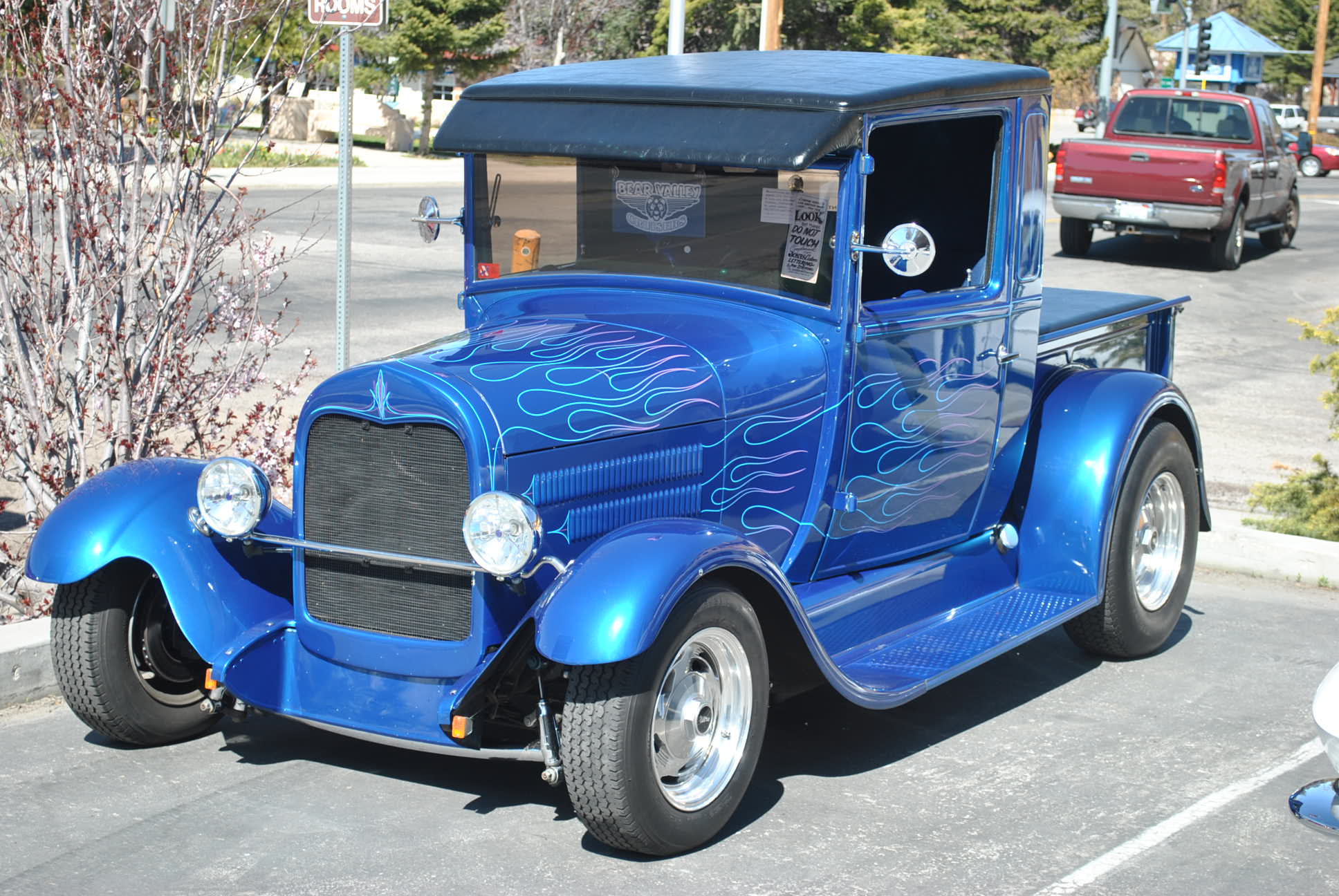 Nostalgic Cars Bring Back the Good Old Days – Big Bear Frontier ...